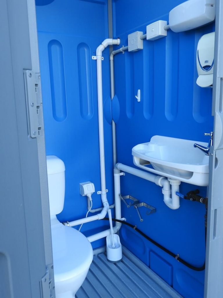 Auto Pump Toilet For Hire Sydney | Get A Free Hire Quote!